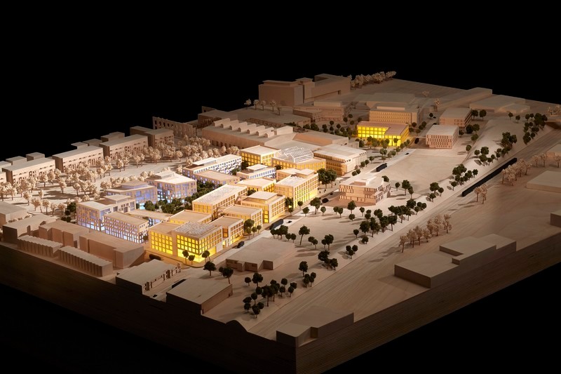 Press kit - A New Silhouette for the Montréal Tower - Provencher_Roy ...