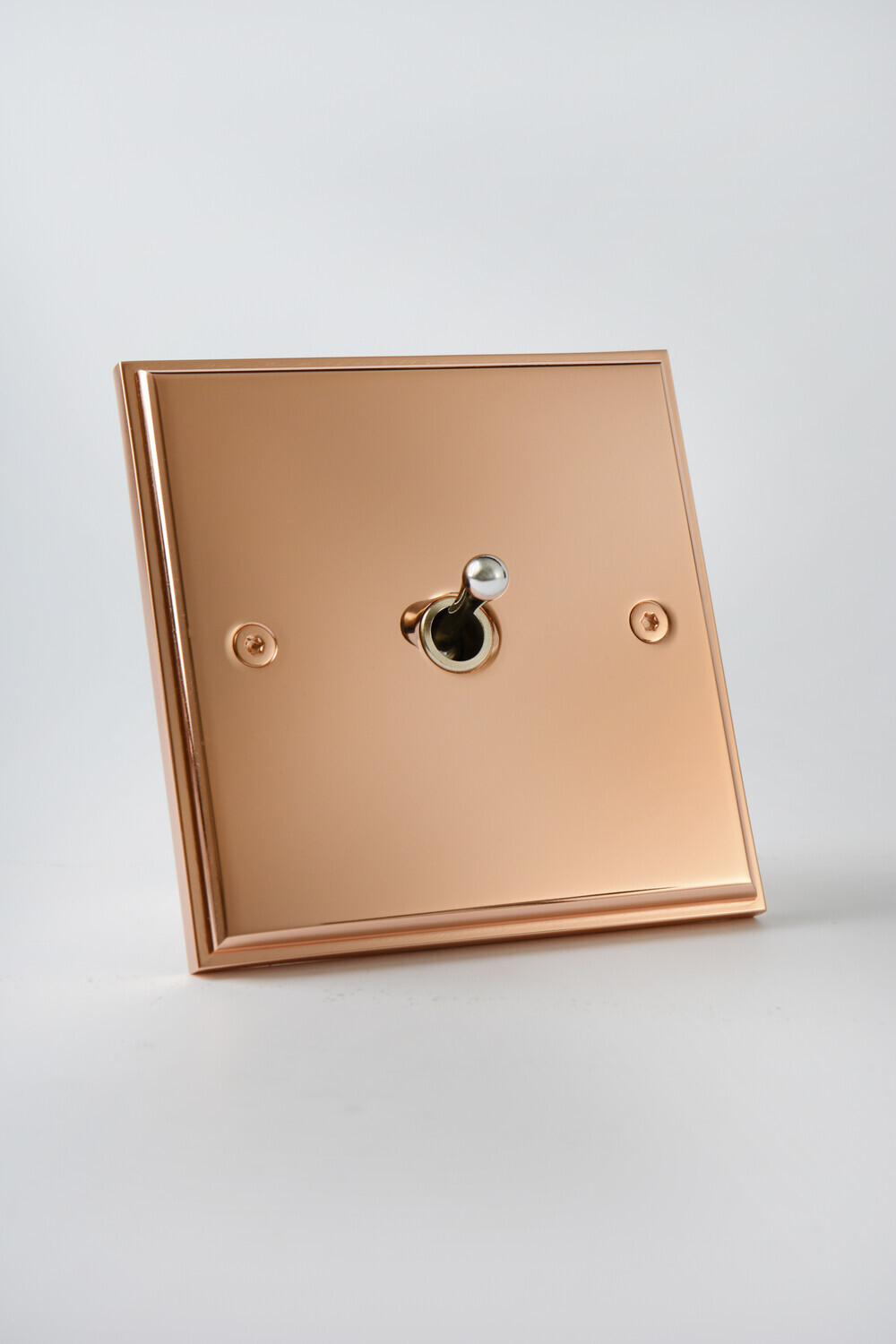 Press kit - MELJAC enhances the edges of its lighting controls plates ...